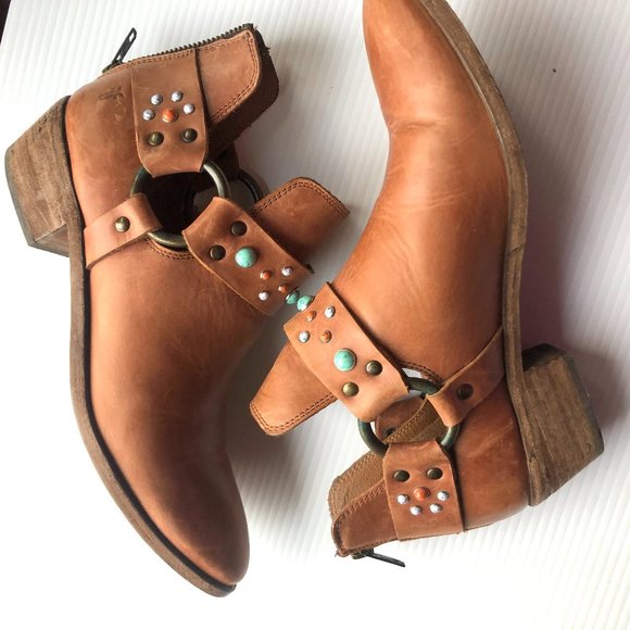 Frye | Shoes | Women Frye Ray Stone Harness Western Ankle Booties ...